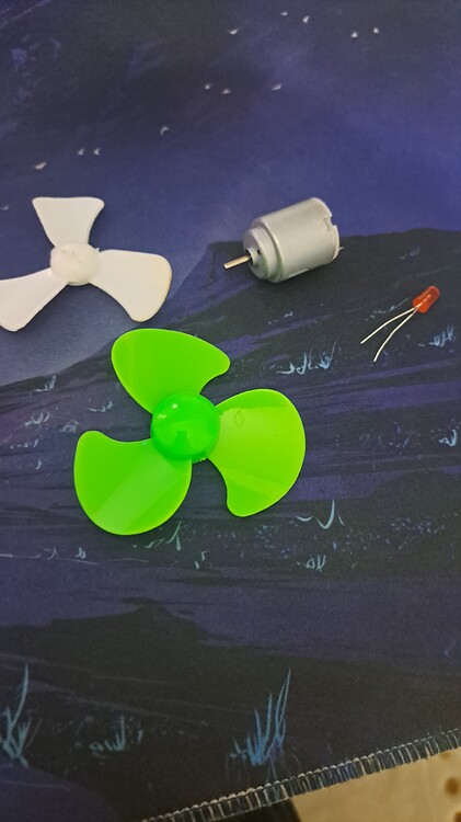 Lighing up LED with dc motor - General Guidance - Arduino Forum