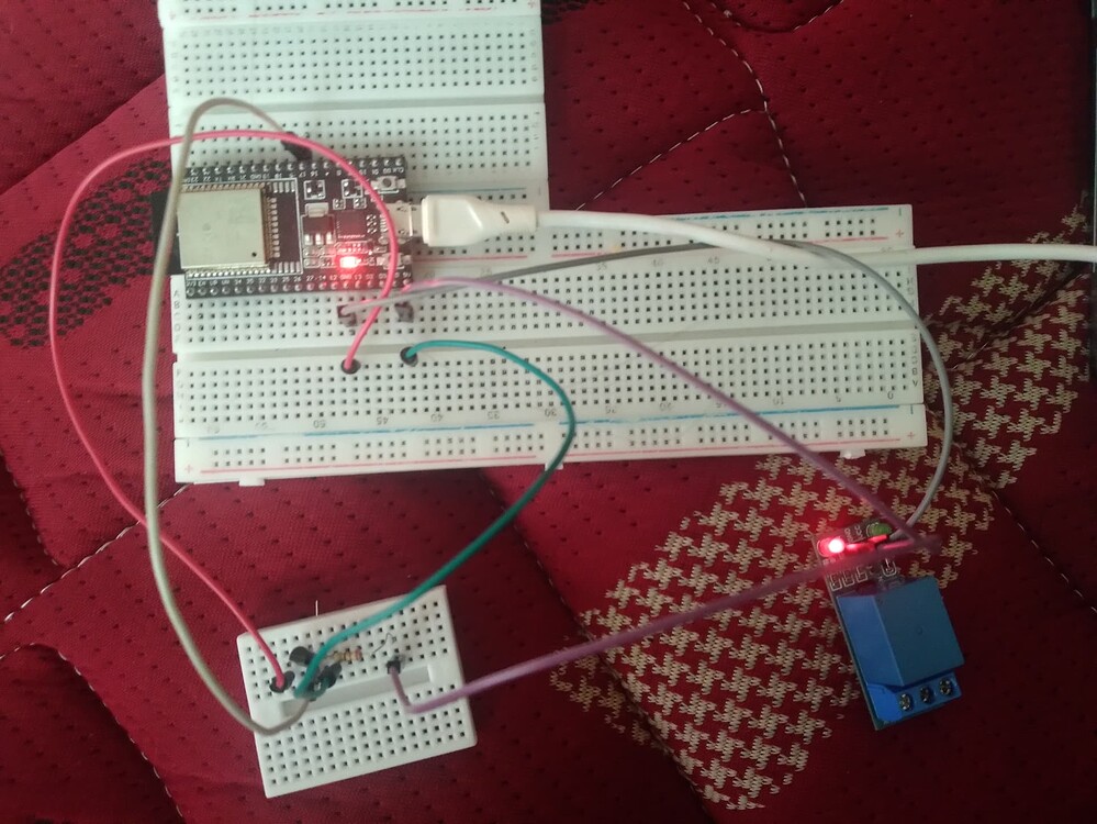 (solved)Relay 5v issues with esp32 - General Guidance - Arduino Forum