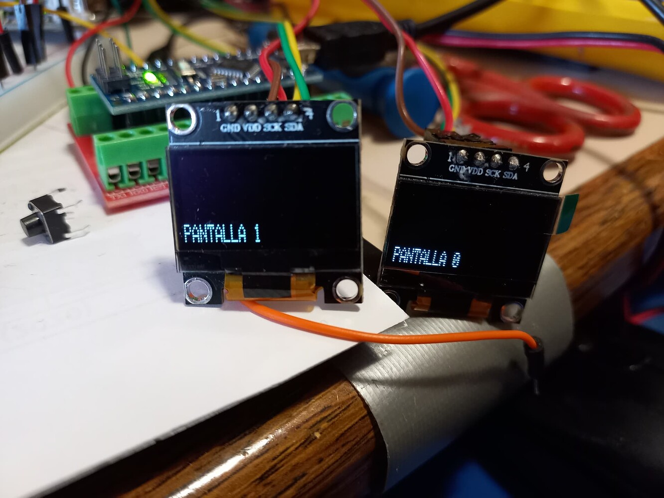 Problema Arduino nano con dos pantallas OLED SSD1306 - SOLUCIONADO - Page 2 - Software - Arduino ...