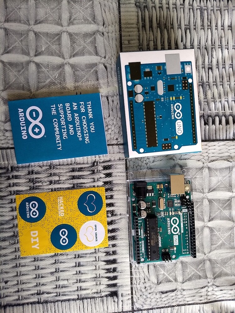 E' originale ed è la rev3? - Hardware - Arduino Forum