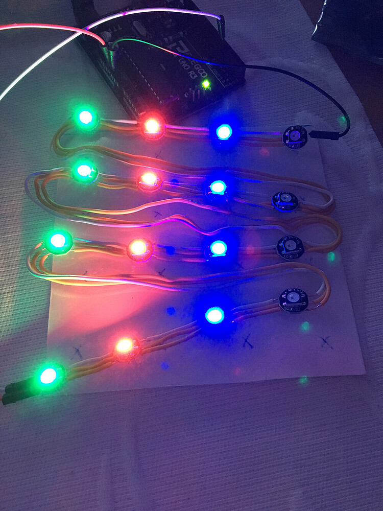 SK6812 RGBWs behaving... strange? - LEDs and Multiplexing - Arduino Forum