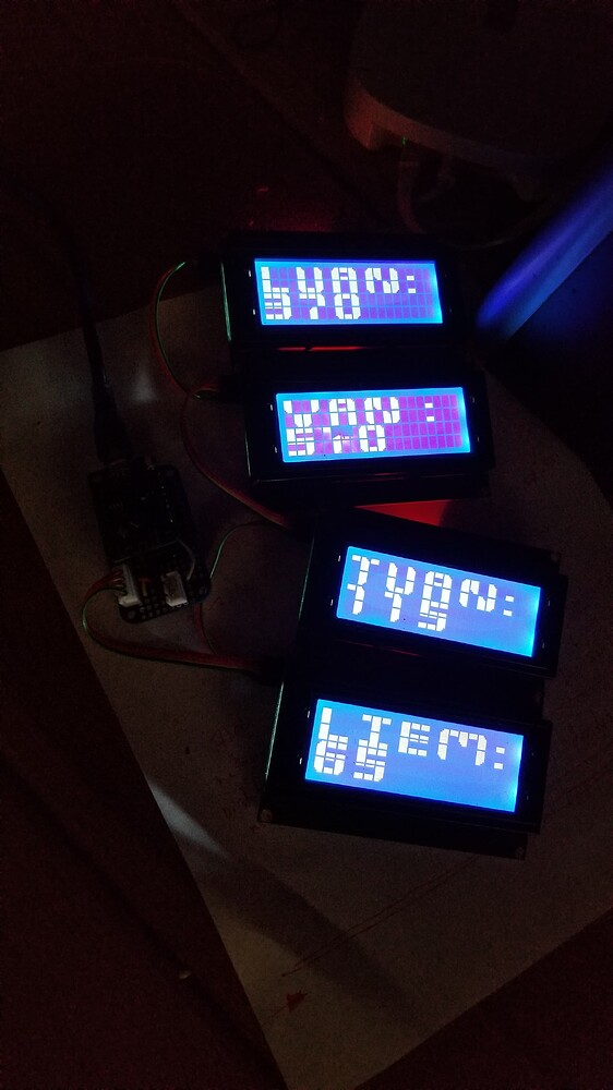 LiquidCrystal I2C with multiple LCDs : LCDs stagnate after custom caracters creation - Displays ...