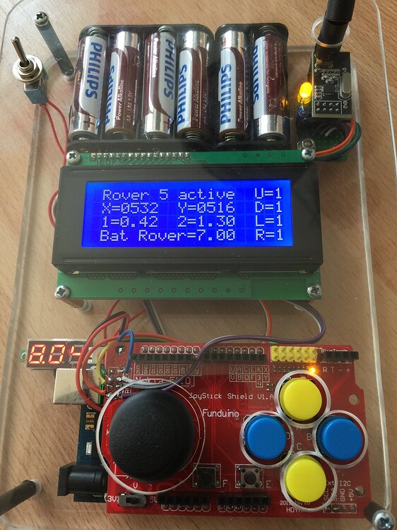 Dagu Rover 5 - Selfmade RF24L Remote control and now with gripper :-) - Robotics - Arduino Forum