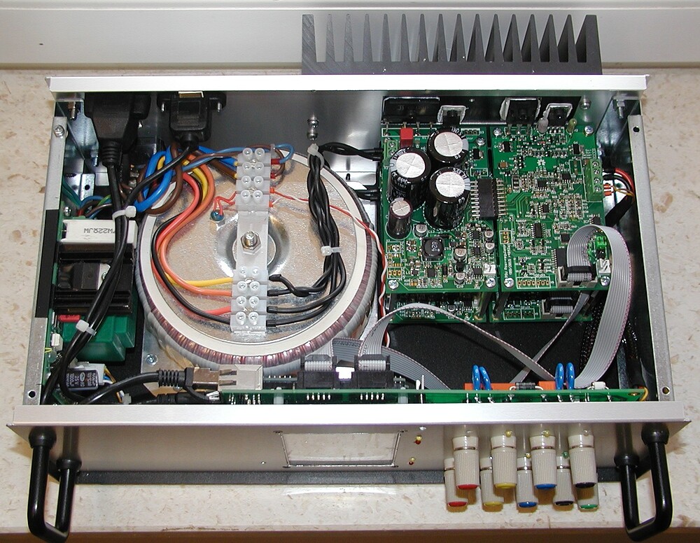 Arduino Shield for programmable DIY bench power supply with SCPI support - Showcase - Arduino Forum