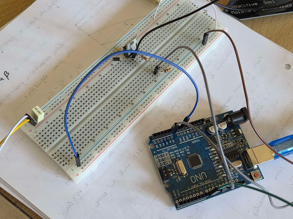 Arduino stops working correctly as soon as a DC motor is connect - General Guidance - Arduino Forum