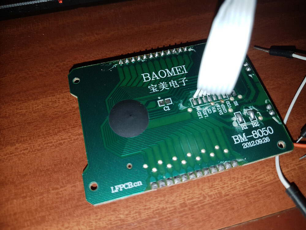 Need help identifying this LCD - Displays - Arduino Forum