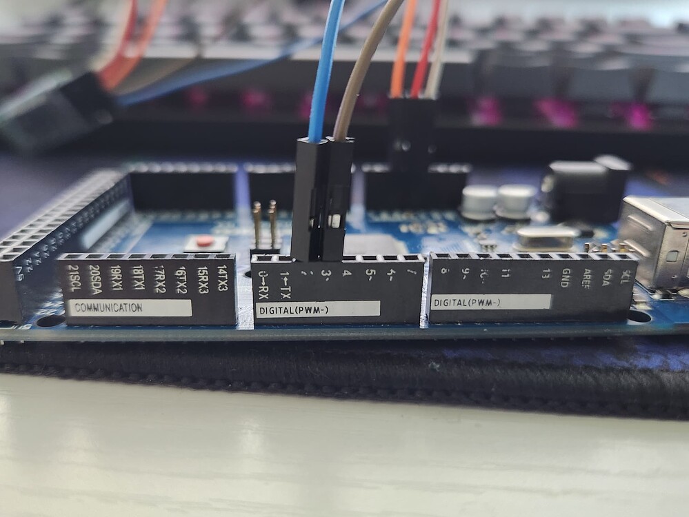 [SOLVED] HC_05 not responding to AT commands - Programming - Arduino Forum