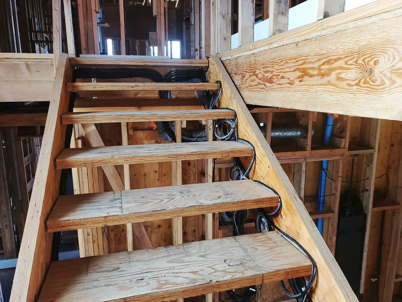 Stair occupancy using force sensors, part 2 - Home Automation - Arduino Forum