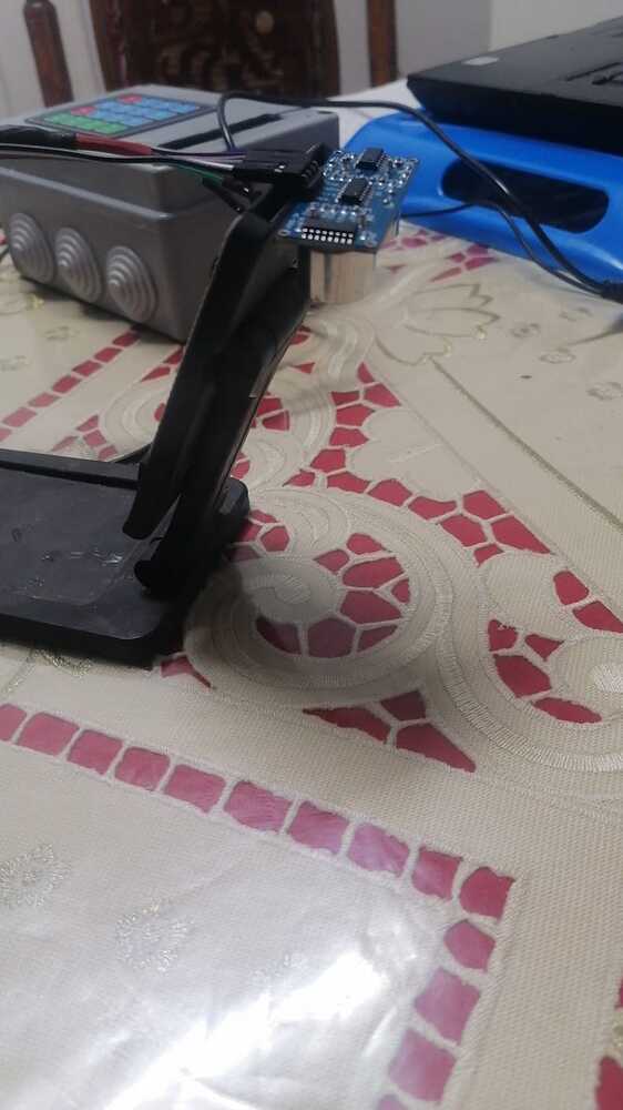 Ultrasonic module reading fluctuations - General Guidance - Arduino Forum