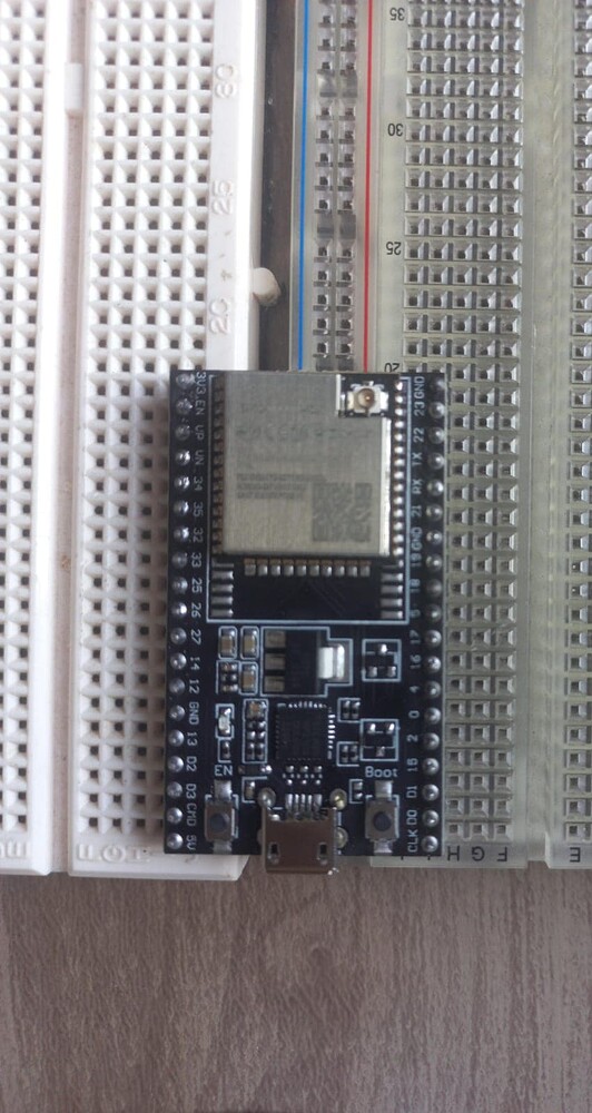 Connecting a lcd keypad shield with an esp32 - Displays - Arduino Forum