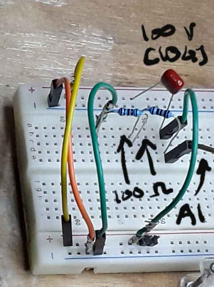 Voltage divider and floating voltage read - General Guidance - Arduino Forum