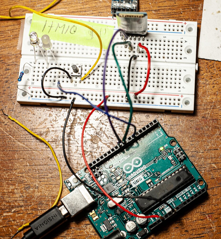 HM-10 does not send any responses to a command - Networking, Protocols, and Devices - Arduino Forum