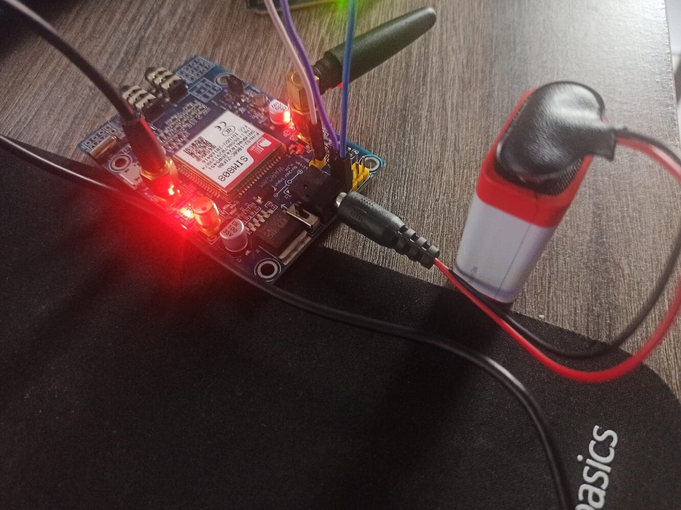 Module SIM 808 doesn´t turn on - 3rd Party Boards - Arduino Forum