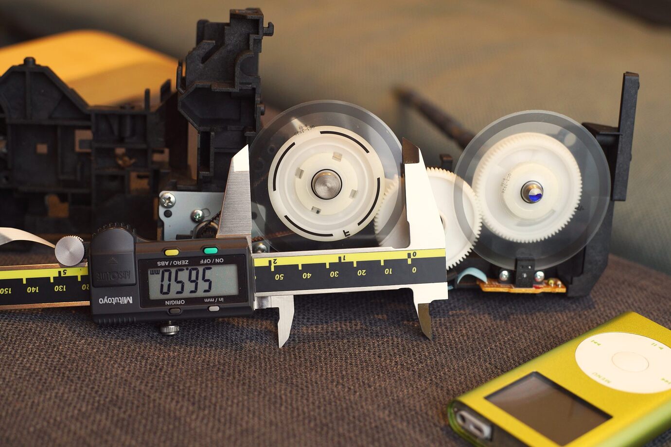 Using a Canon Printer Incremental Encoder + Datasheet - Sensors ...
