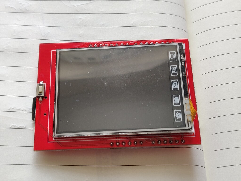 MCUFriend 2.4" TFTLCD Whitescreen - Displays - Arduino Forum