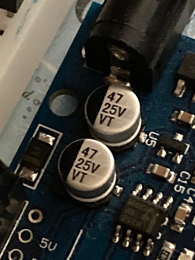 How much volt-amps could a arduino uno could handle from a barrel jack ...