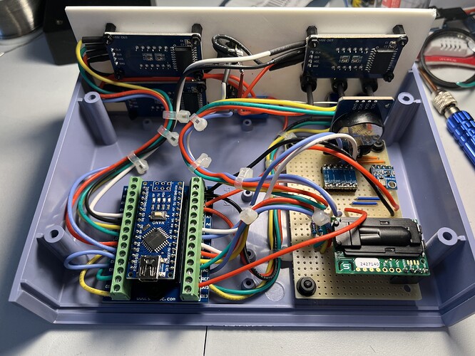 New post about same problem: I2C does weird stuff - Page 2 - Classic Nano - Arduino Forum