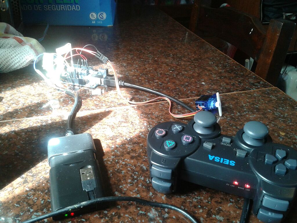 Como controlar un servo con la libreria PSX2 ? - Español - Arduino Forum