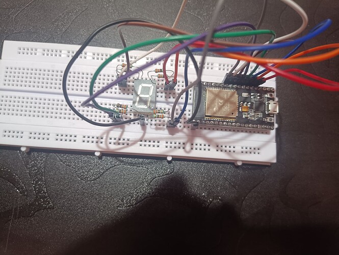 7 segment display using esp32 - Programming - Arduino Forum