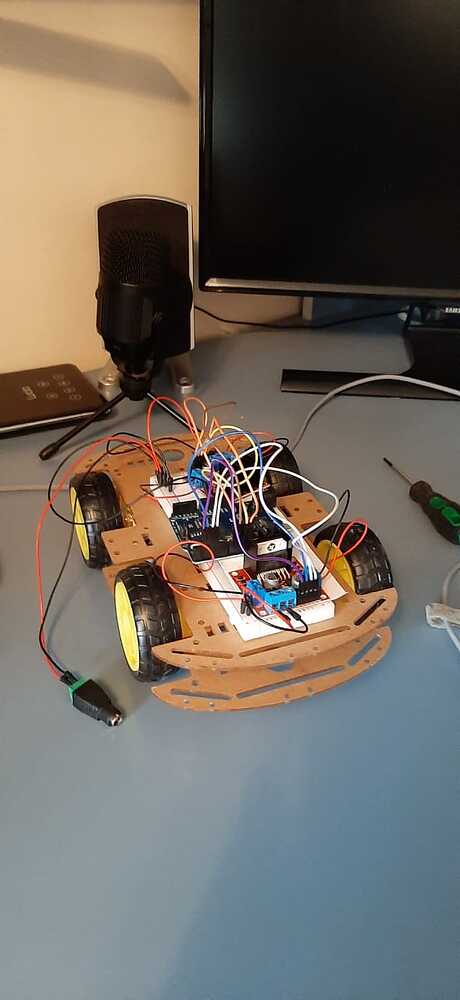 Motor started with relay sometimes behaves unexpectedly (maybe because ...