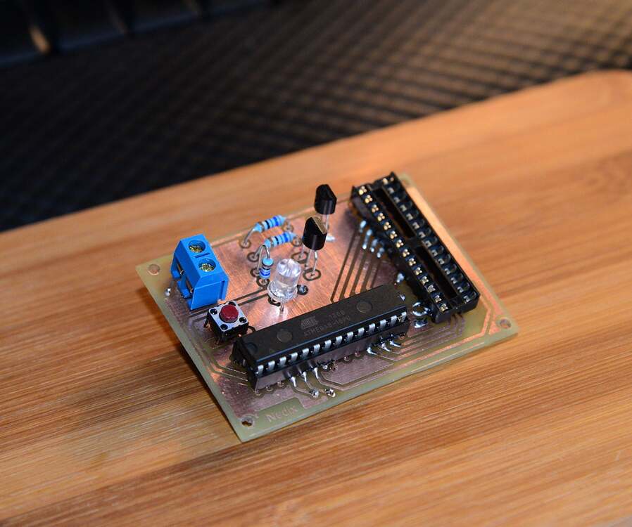 Nano clone Ch430 LED Fast blinking no upload reset line declared as output - Avrdude, stk500 ...