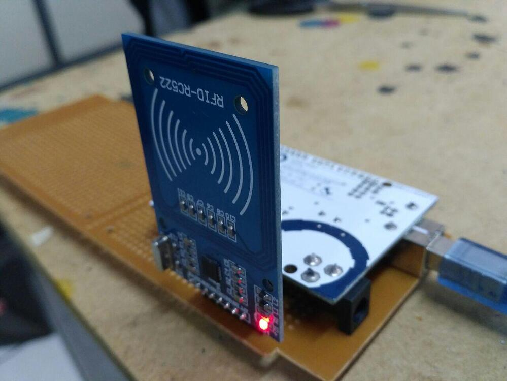 MFRC522 Library didn't work, black Serial Monitor. - Programming - Arduino Forum