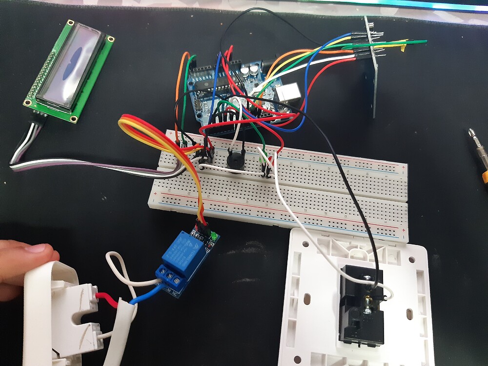 MFRC522 stops working when relay is connected - General Guidance ...
