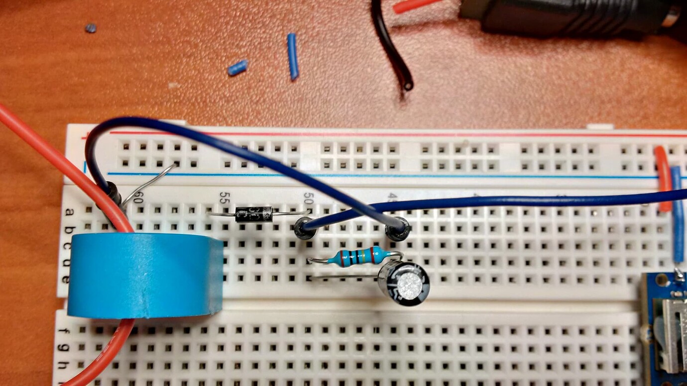 Powering Arduino with Vin causing bad analog reads - General Electronics - Arduino Forum
