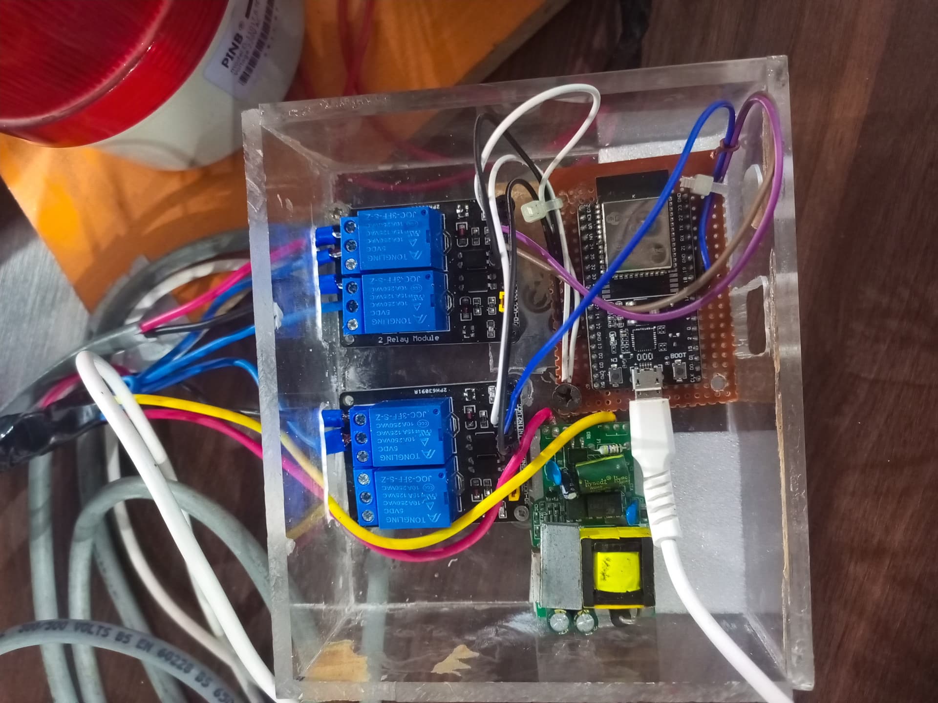ESP32-Controlled RFT Indicator Lights Not Updating Correctly – Need Help with Code & Hardware ...