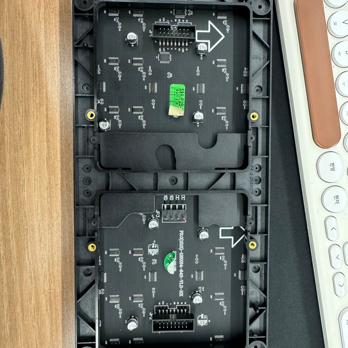 YD-ESP32-23 dot matrix connect - LEDs and Multiplexing - Arduino Forum