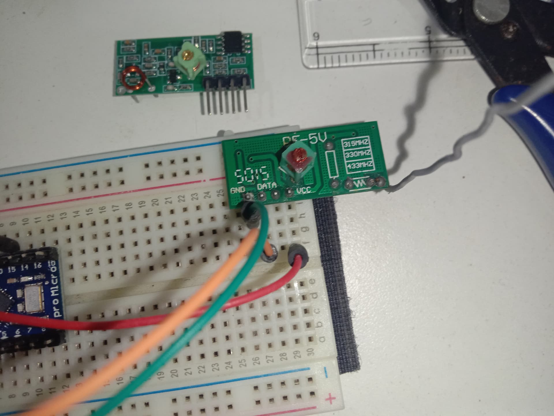 How do I get an Arduino Pro Micro to work with a 433Mhz RF transmitter or receiver? - General ...