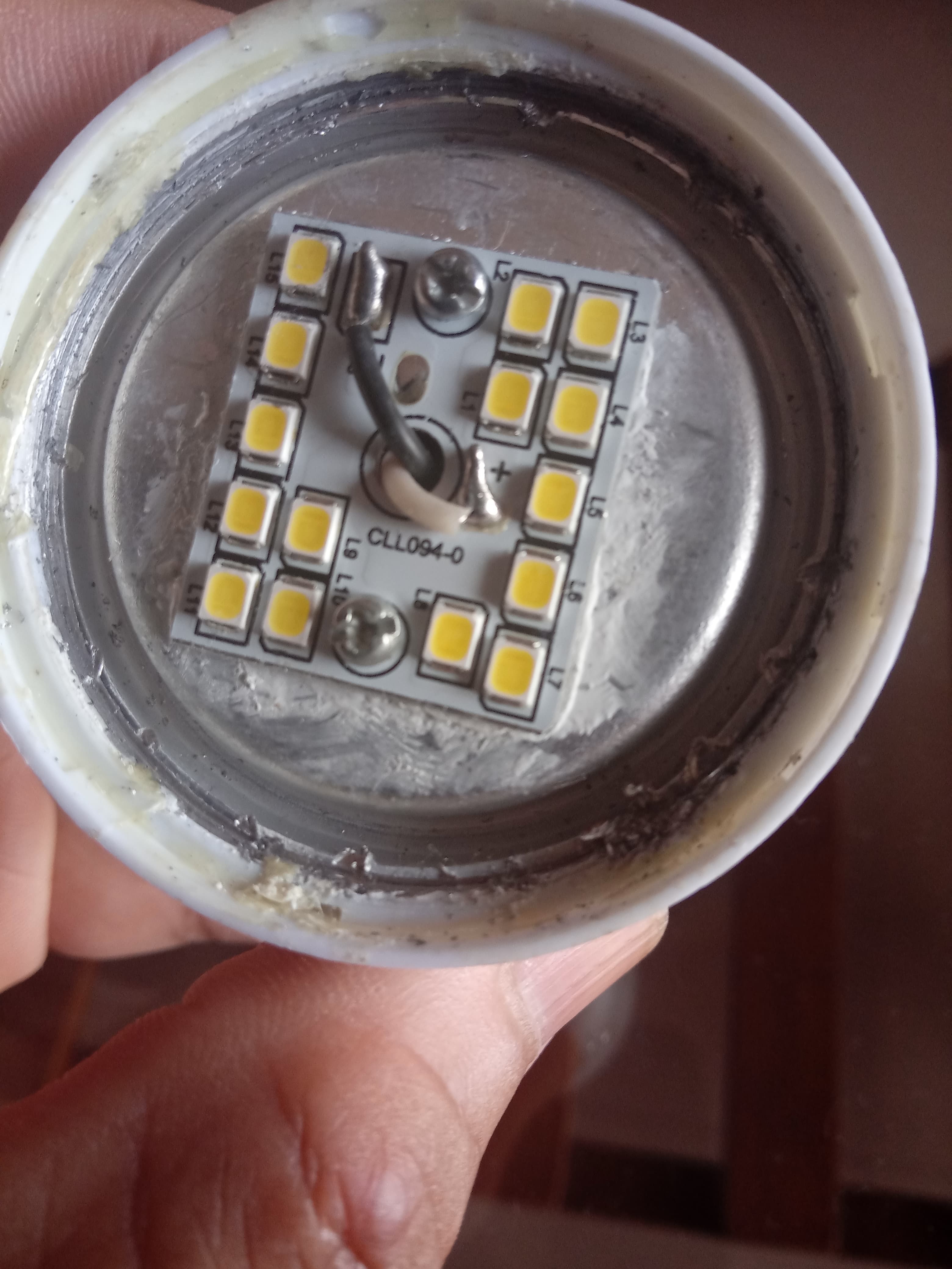 How to calculate voltage drop capacitor value? - General Electronics ...