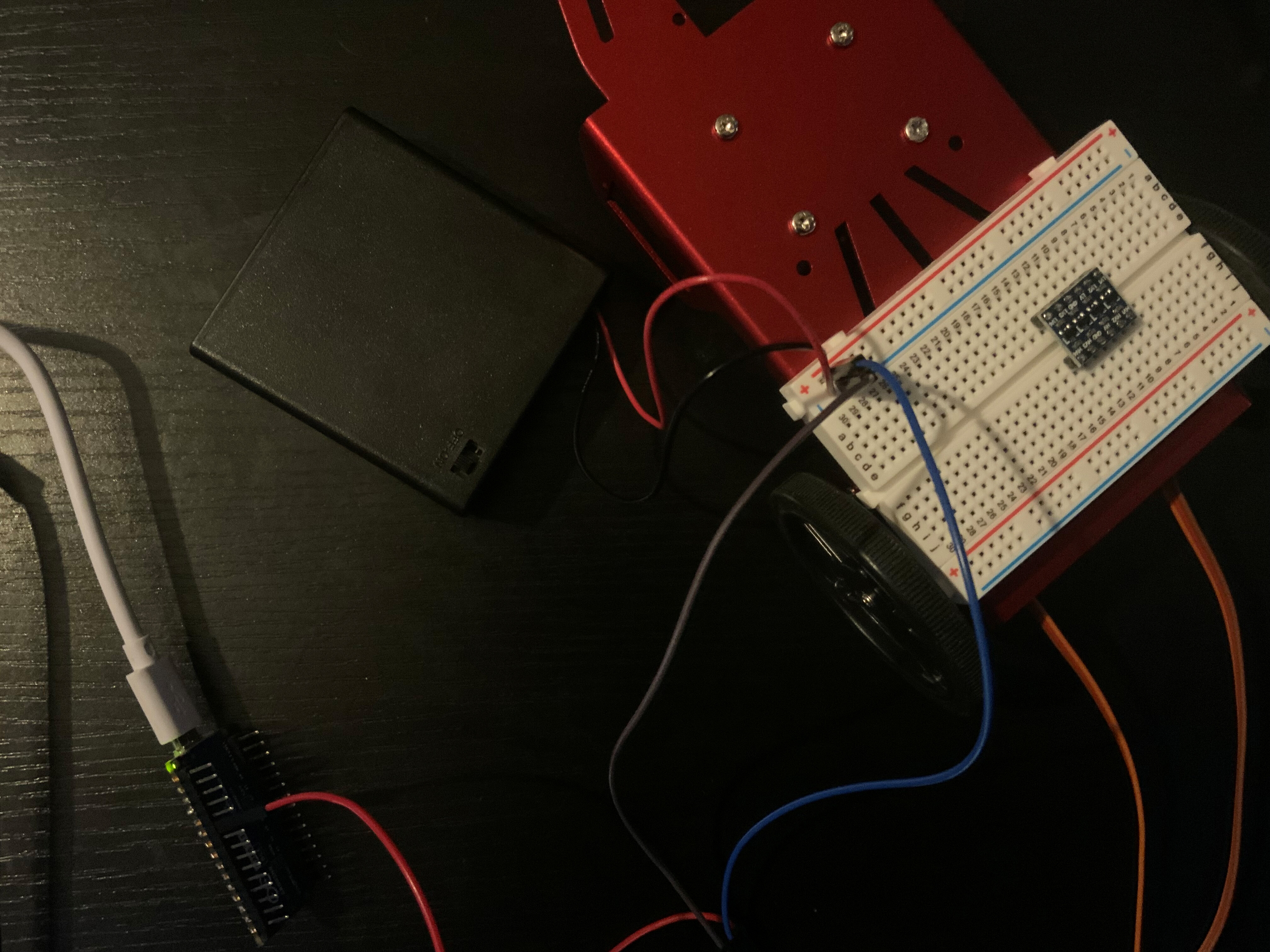 Having trouble running a 360 fs90r servo - Motors, Mechanics, Power and CNC - Arduino Forum