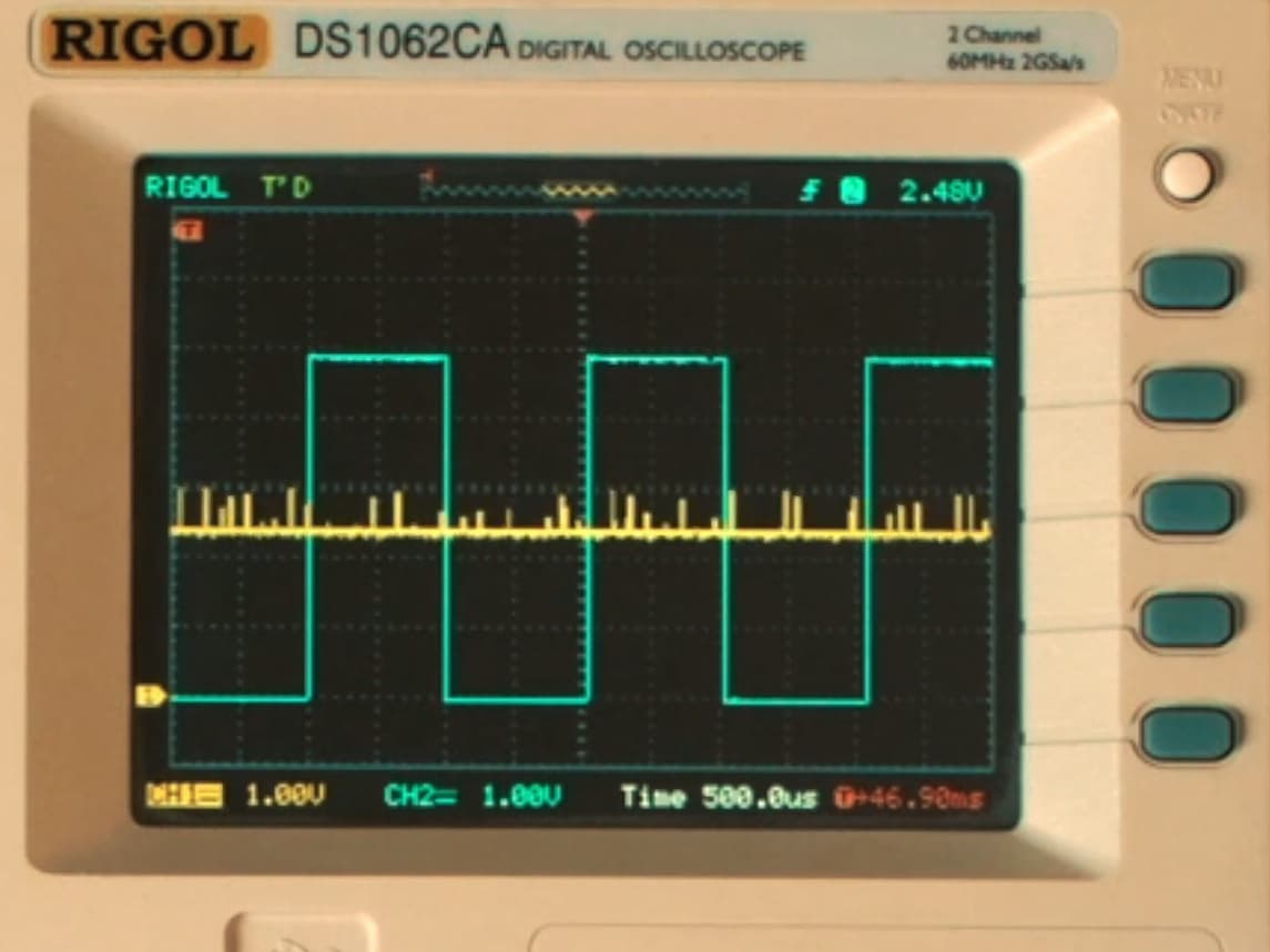Spikes on UNO R4 DAC output using analogWrite() - UNO R4 Minima - Arduino Forum