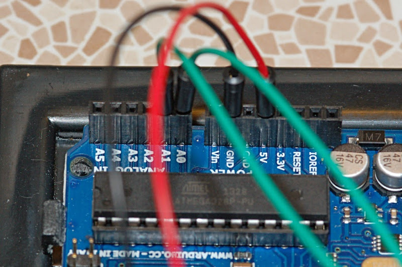 Two analog inputs suck the power out of an Uno? - General Guidance - Arduino Forum