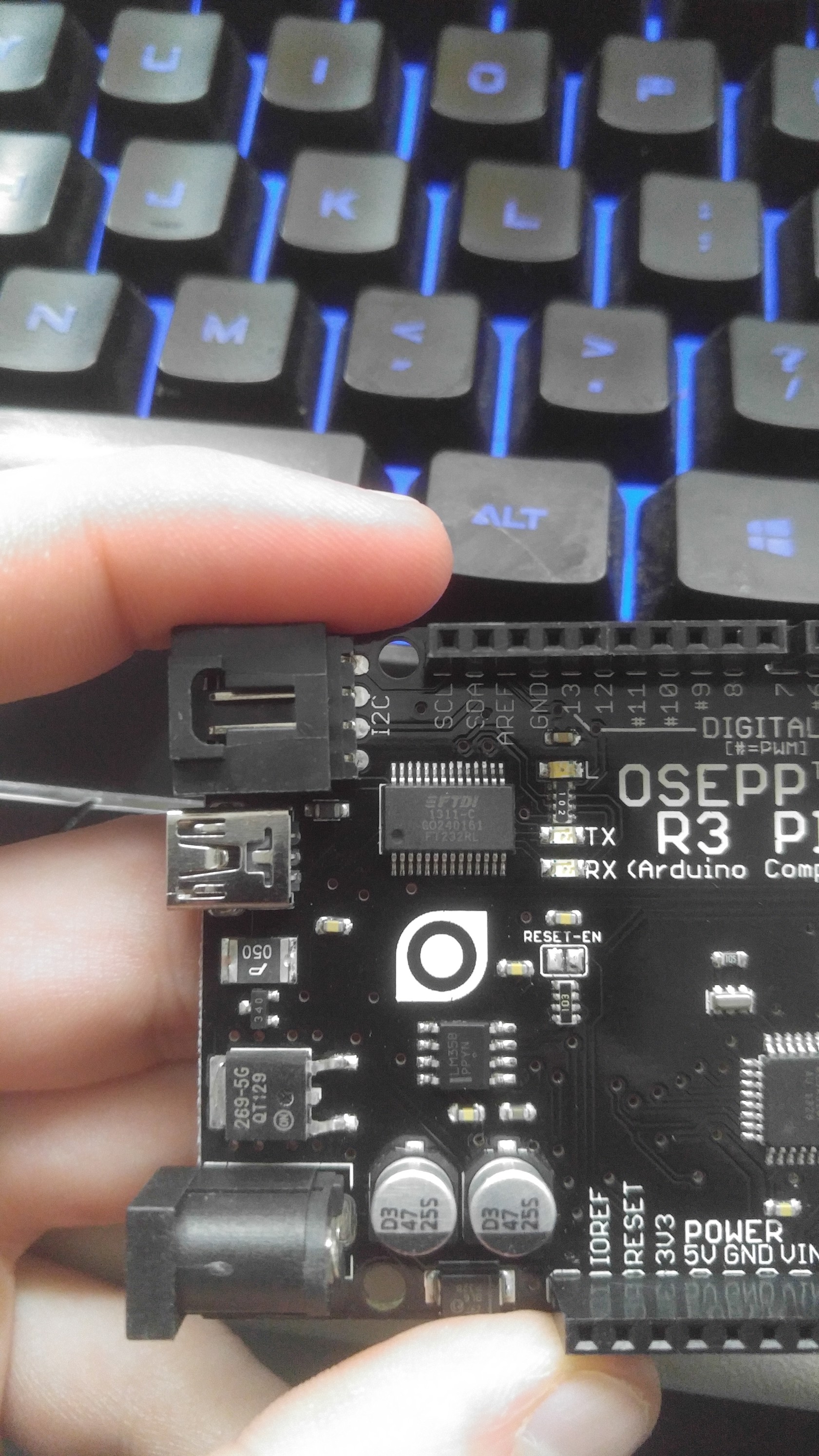 Installing Arduino Uno R3 Plus - IDE 1.x - Arduino Forum