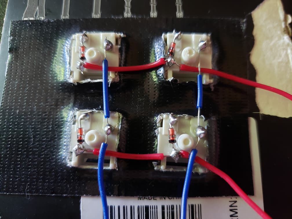 Unexpected Outputs While Making A 2x2 Keyboard Prototype General