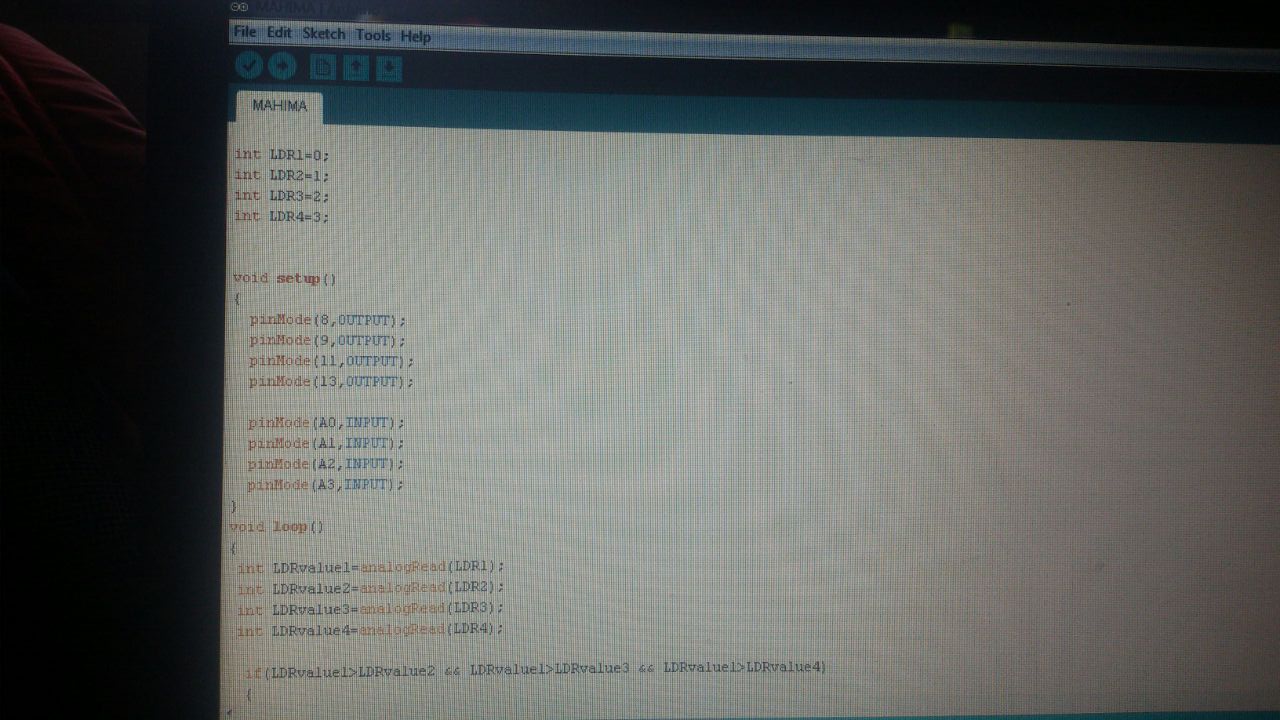 problem in coding of light follower robot - Robotics - Arduino Forum