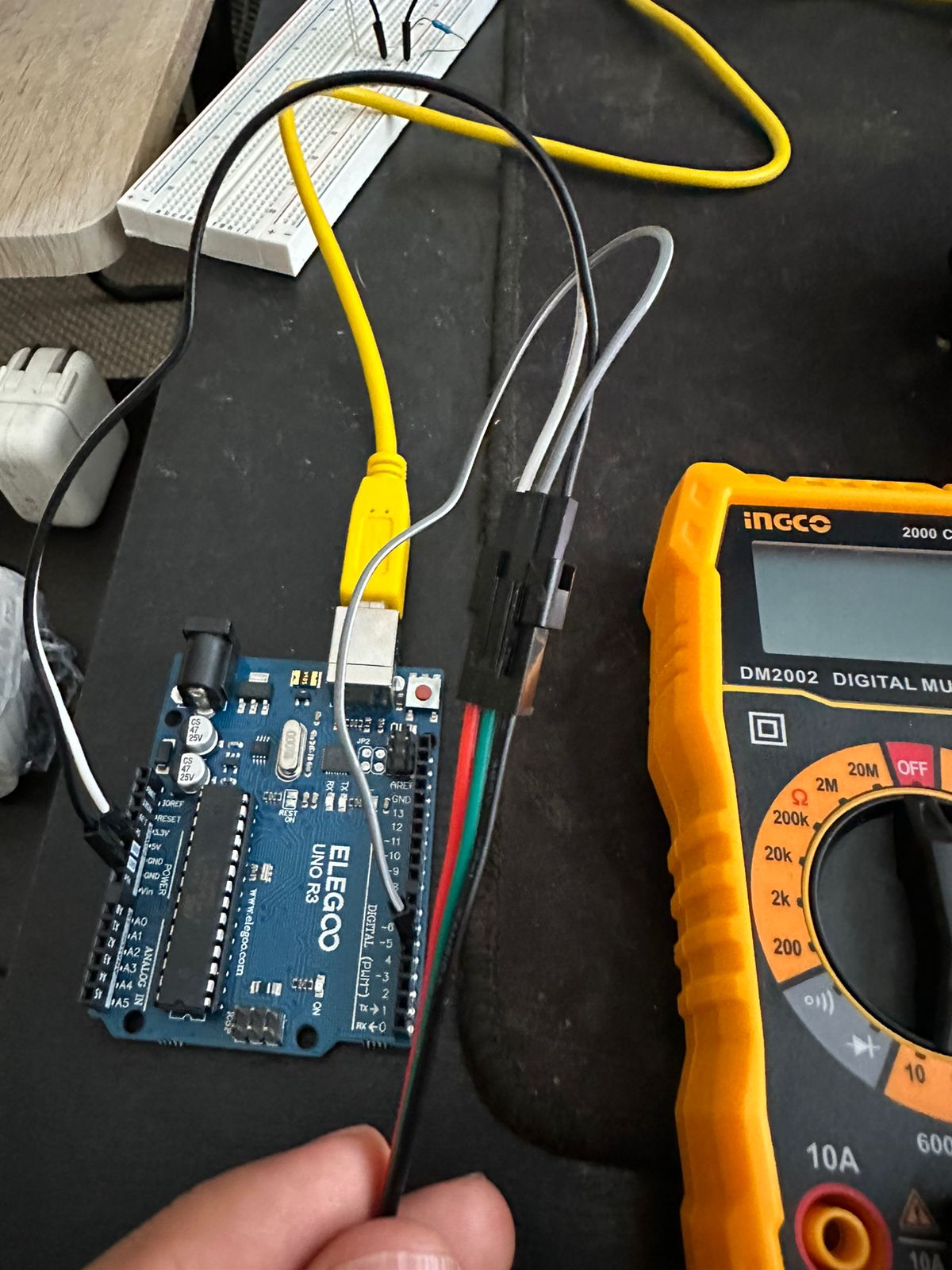 5 LED strip not turning on - LEDs and Multiplexing - Arduino Forum