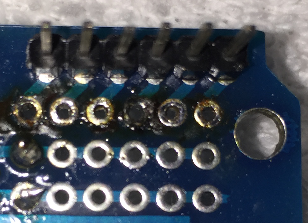 [SOLVED] Unsoldering unsuccessful - General Electronics - Arduino Forum