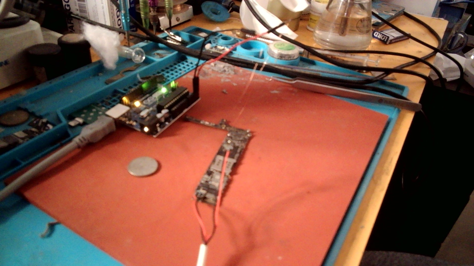 Can i use Arduino to check i2c signal on Mobile phone board ? it Gives ...