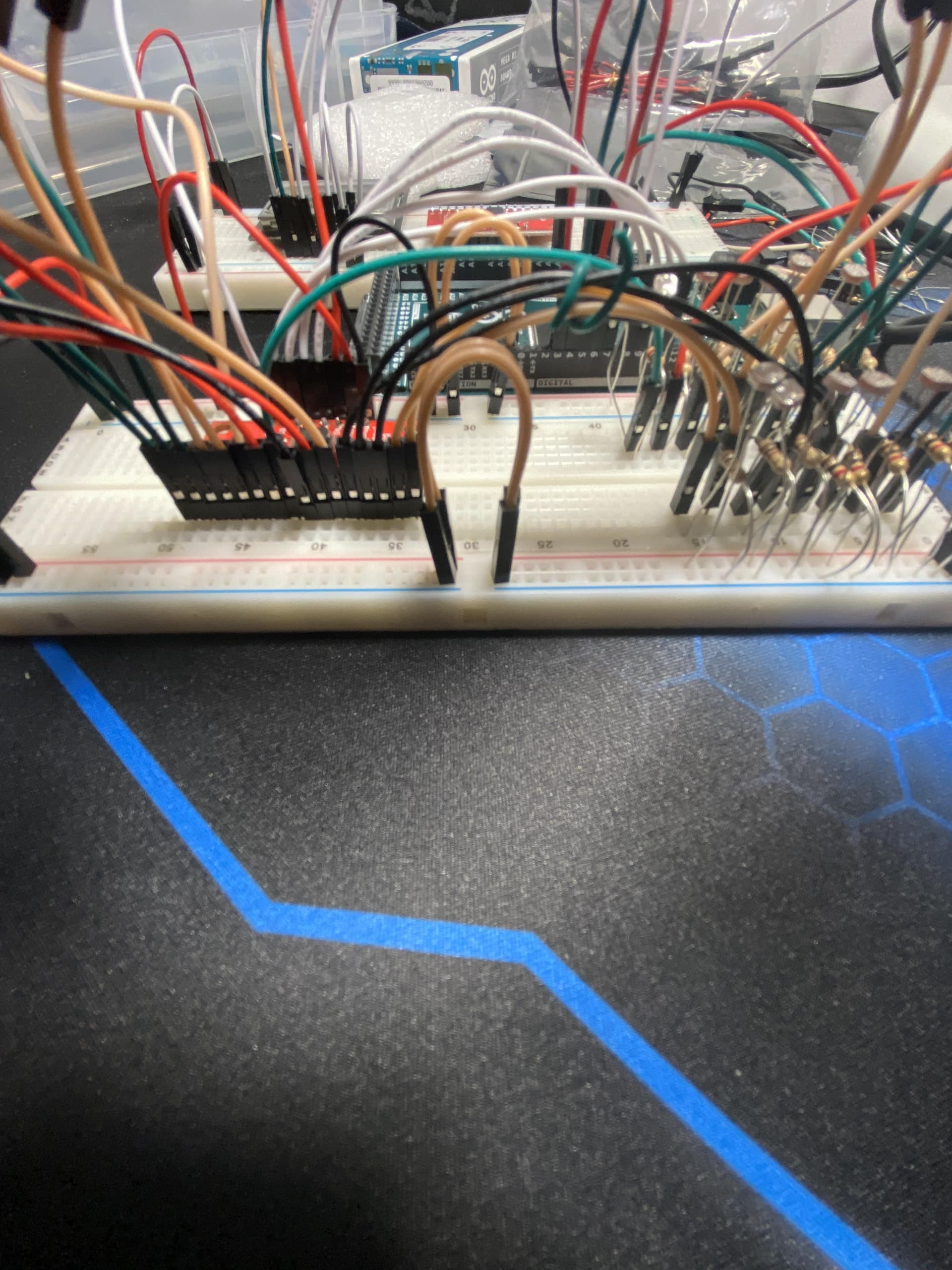 Why my Photoresistor values do not change when I light the sensor - Sensors - Arduino Forum
