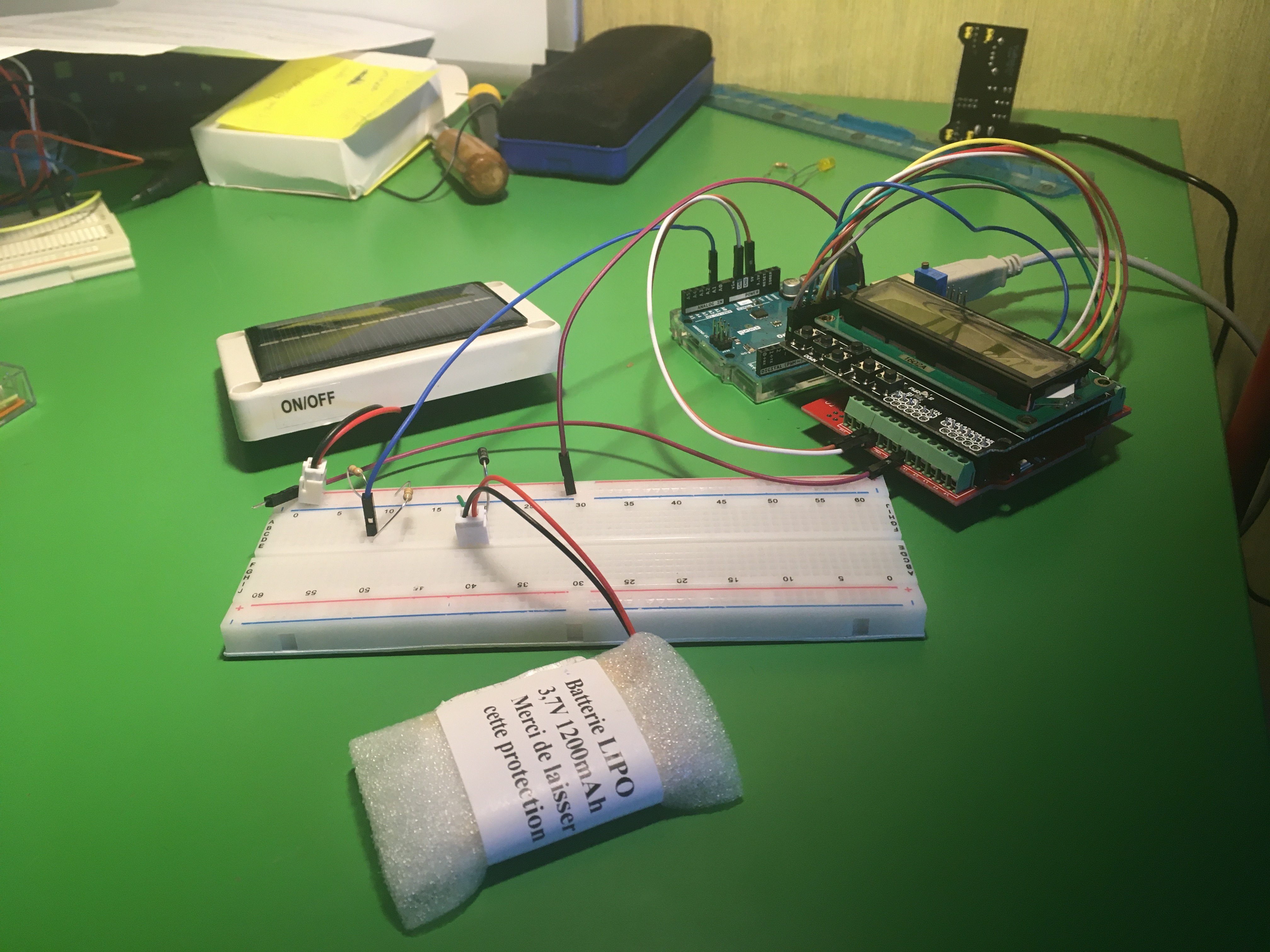 Connections solar cell + LCD display without the USB power supply of ...