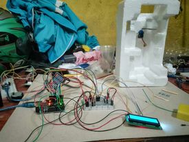 Automatic Fish feeder problem on lcd - General Guidance - Arduino Forum