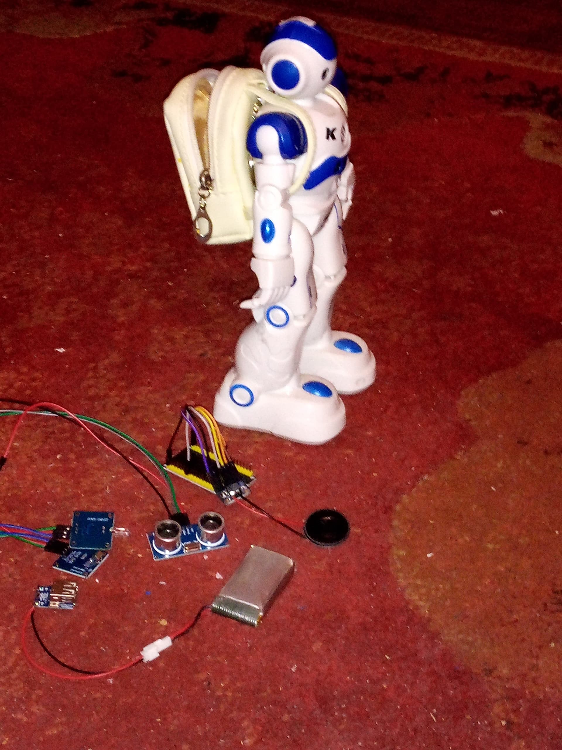 Reconstruction 2D à partir d'un capteur de distance - Français ...