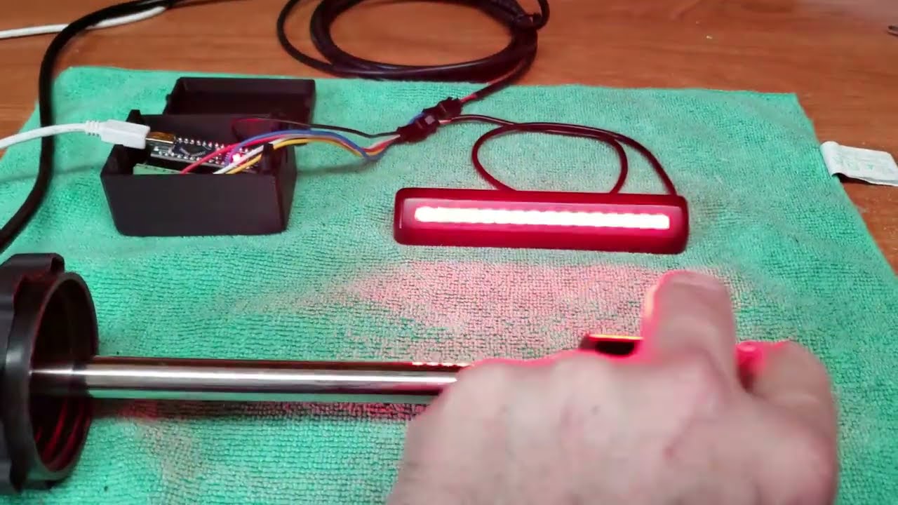 Creating a fuel gauge using 16x NeoPixels - Page 3 - LEDs and ...