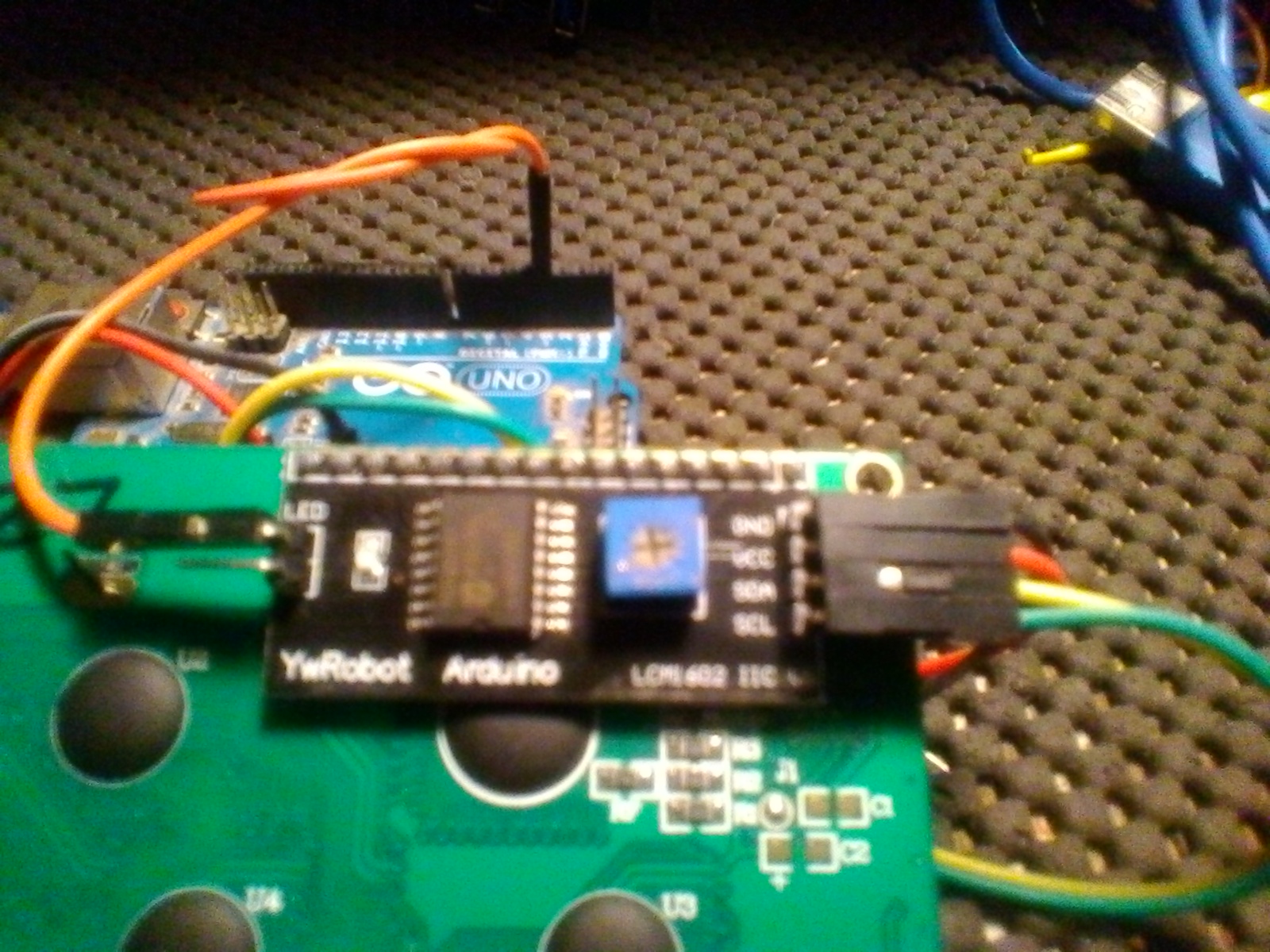 LCD with I2c adaptor giving black boxes - General Electronics - Arduino ...