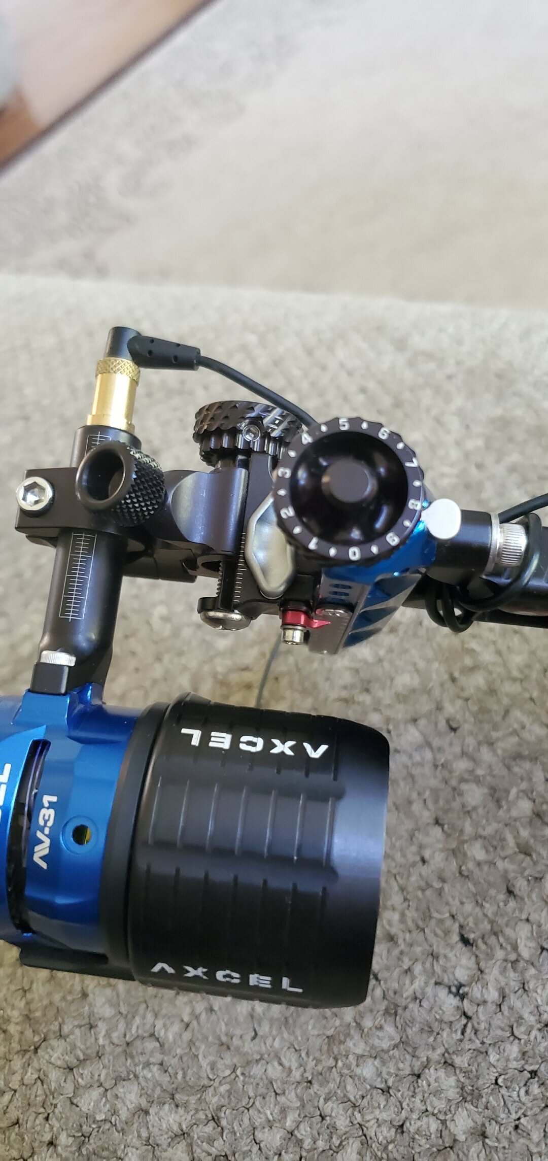 Help Needed to Read Digital Caliper and output data to LCD screen ...