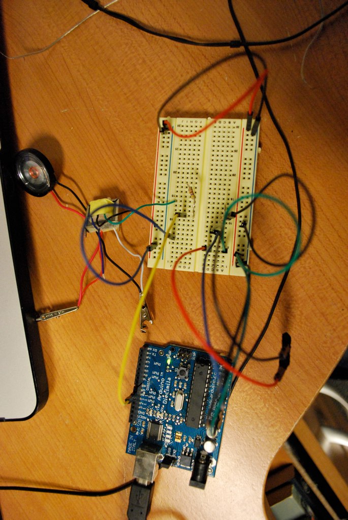 Problem With Code Conductive Foam Sensor W Speaker Programming