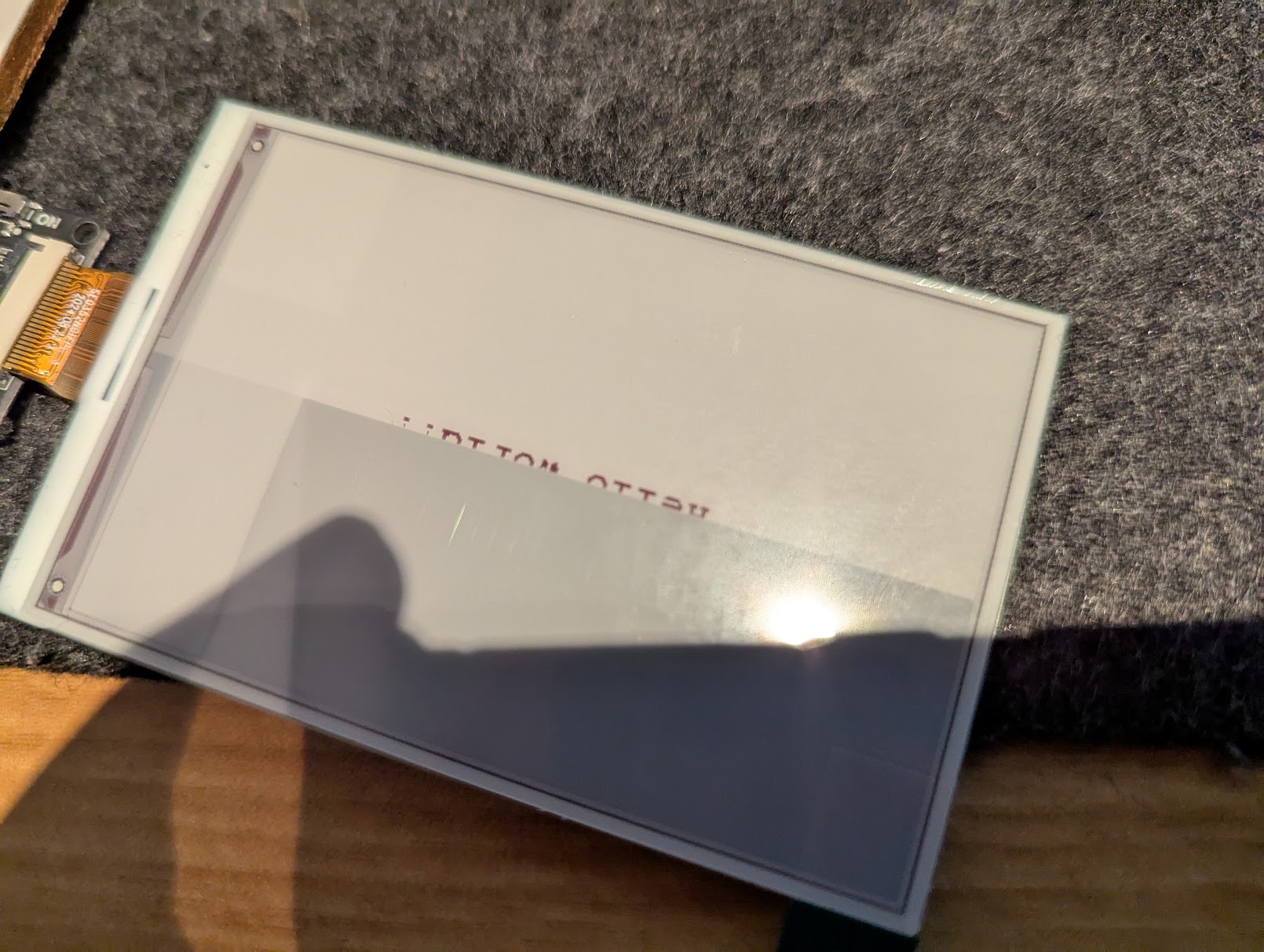 XIAO and WaveShare 3.52 Inch E-Paper - Displays - Arduino Forum